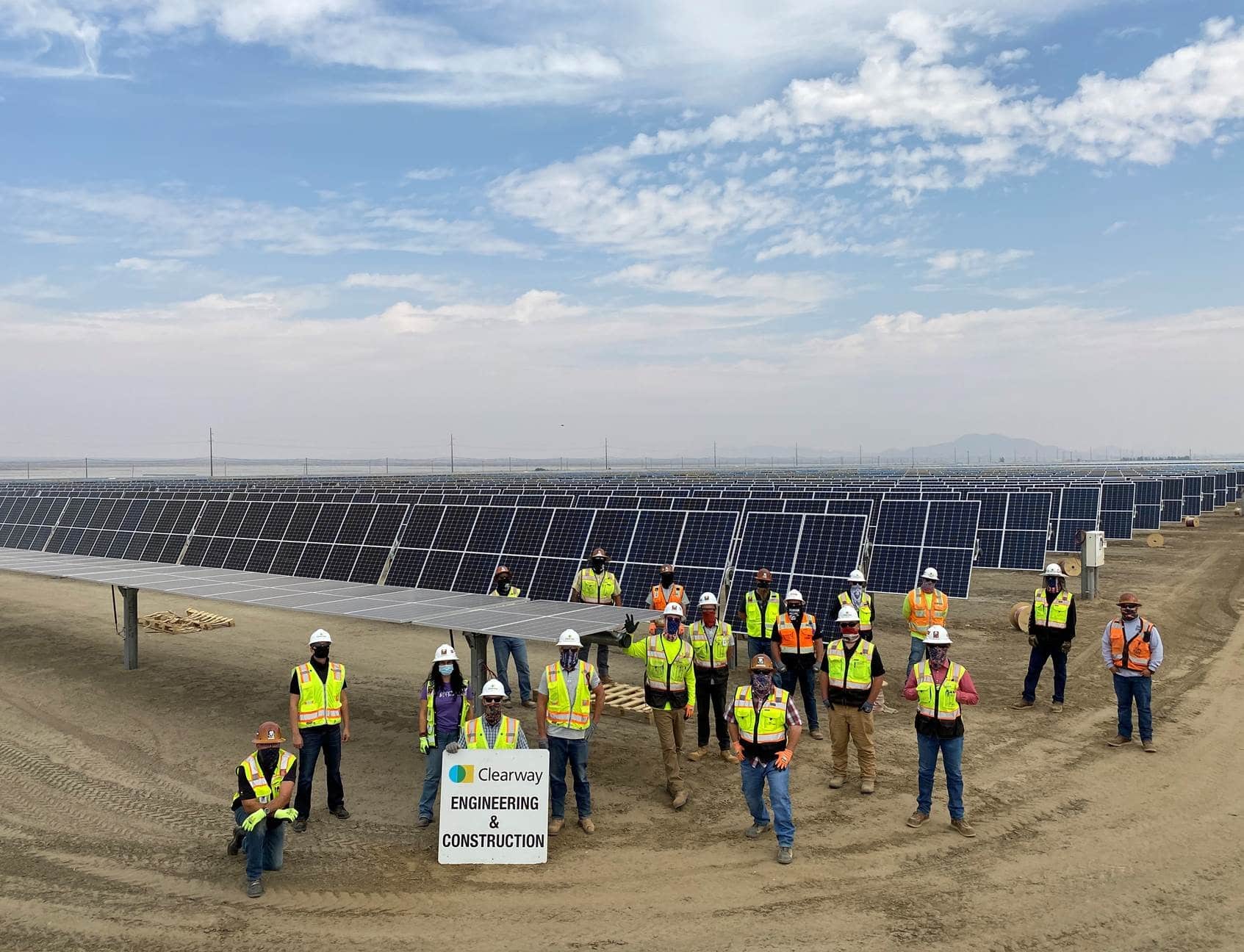 Clearway flips the switch on 192 MW solar project in California – pv ...