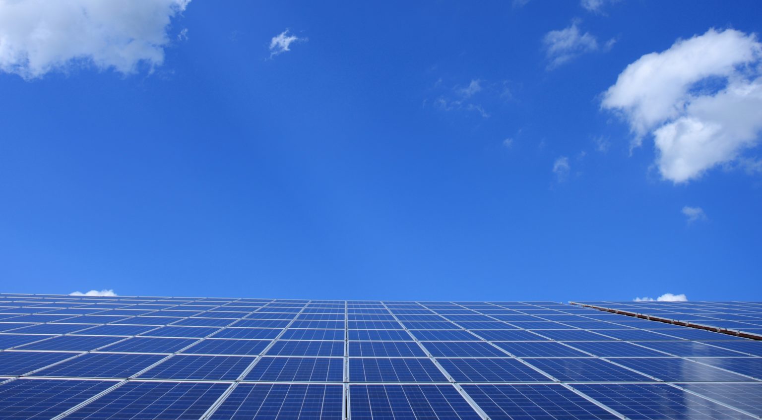 NV Energy enters power purchase agreement on $2.3 billion 700 MW solar ...
