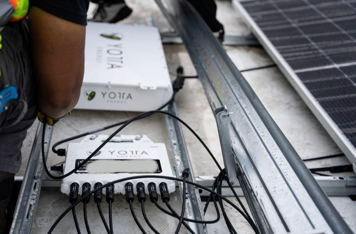 Yotta Energy pushes the smart grid closer to rooftop solar panels – pv ...