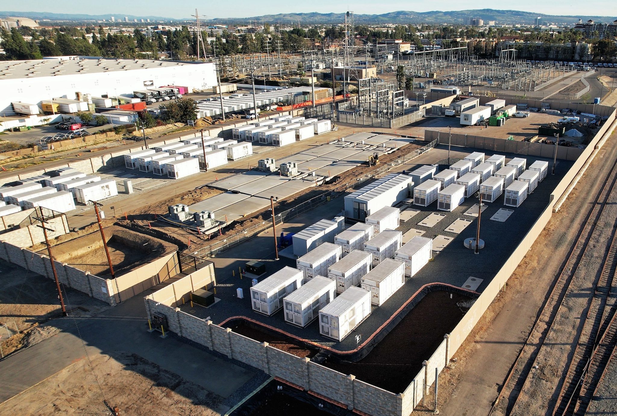 Convergent’s battery storage facility is up and running in the LA Basin ...