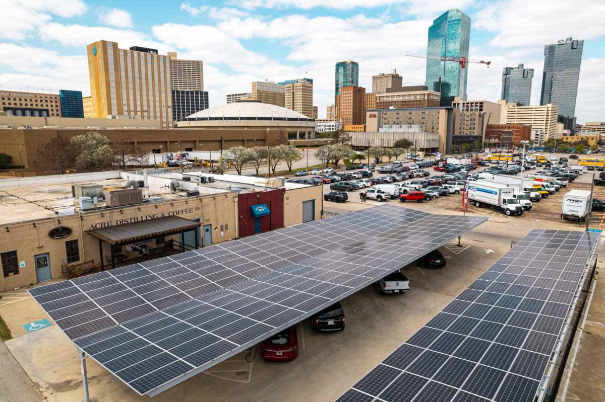 Big Texas multifamily housing solar project comes with big financial ...
