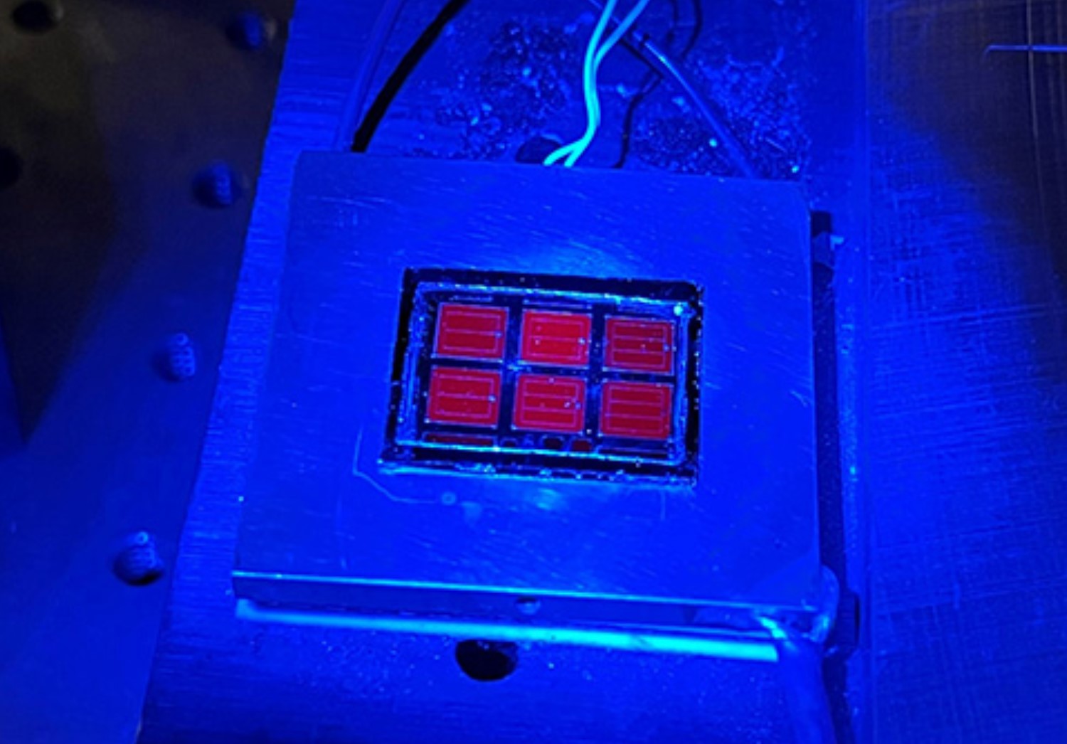 New record for solar cell efficiency – 39.5% – built upon quantum wells ...