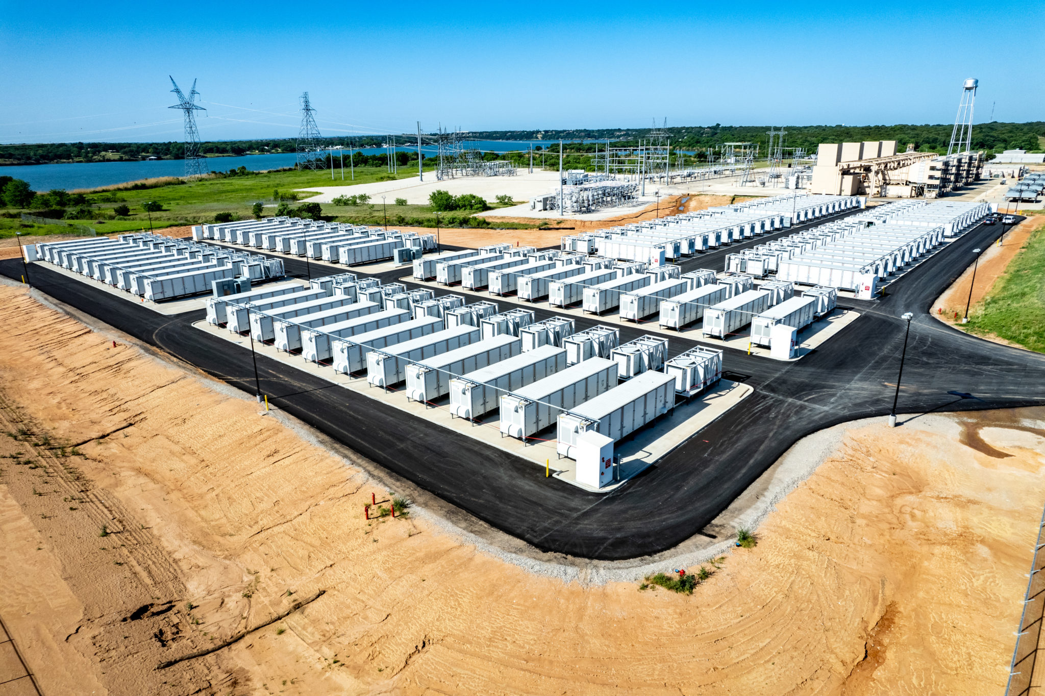 Huge battery facility in Texas goes online – pv magazine USA