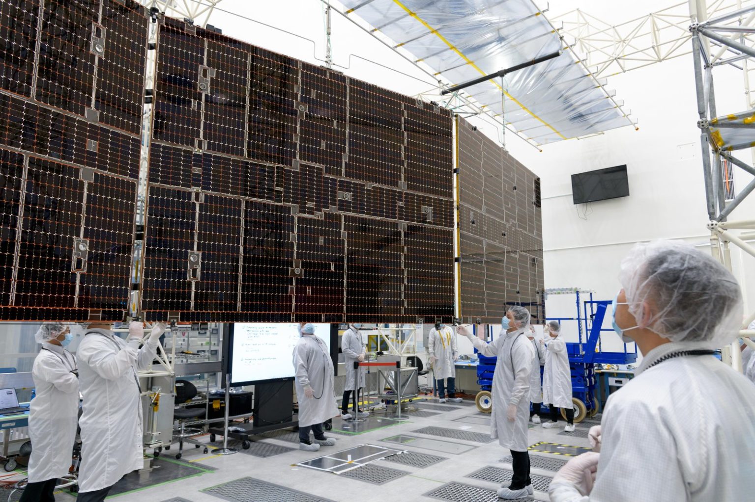 Solar panels power the James Webb telescope – pv magazine USA