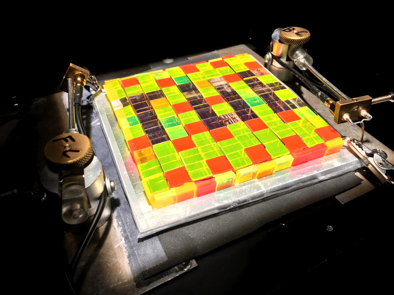 Cubical luminescent solar concentrator devices in urban environments ...