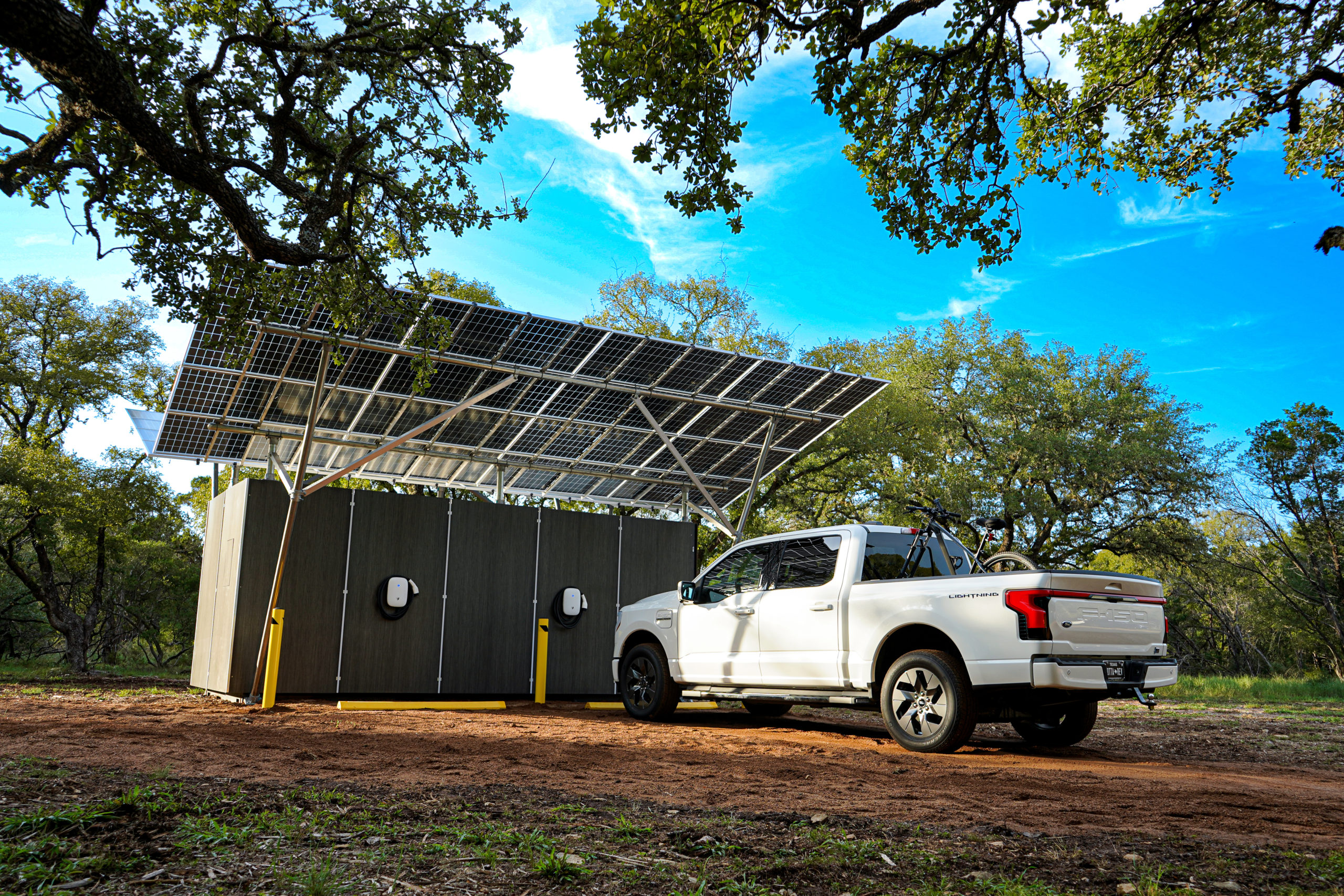 Yotta Energy unveils solar and storage microinverter and EV charging ...