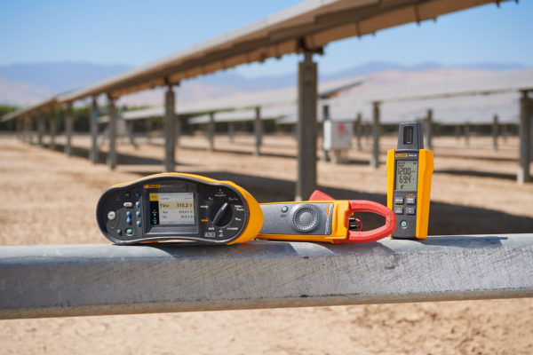 Fluke unveils the Solar Multifunction Tester 1000 at RE+ in Anaheim ...