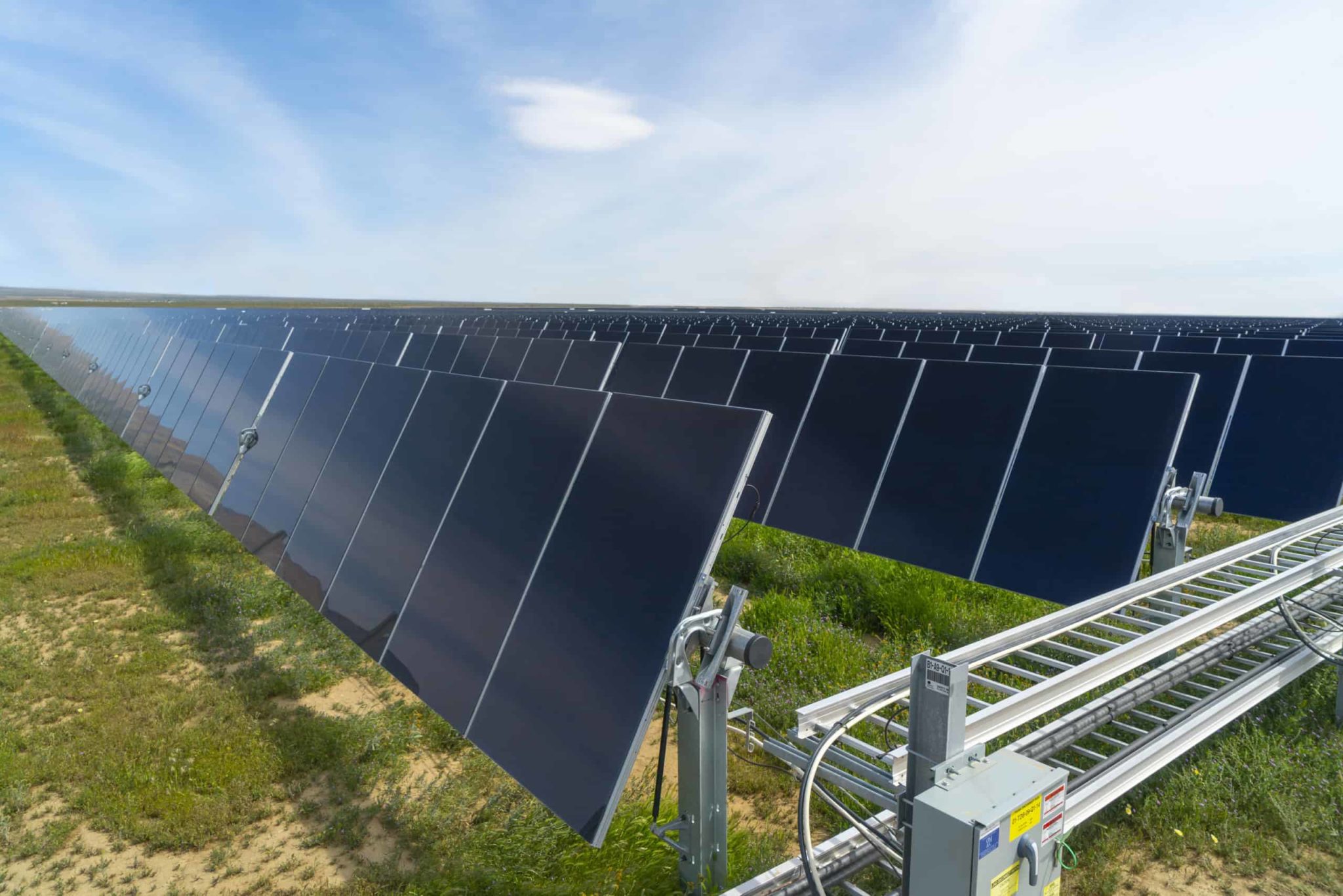 Watch: One of the largest solar facilities in Texas achieves operation ...