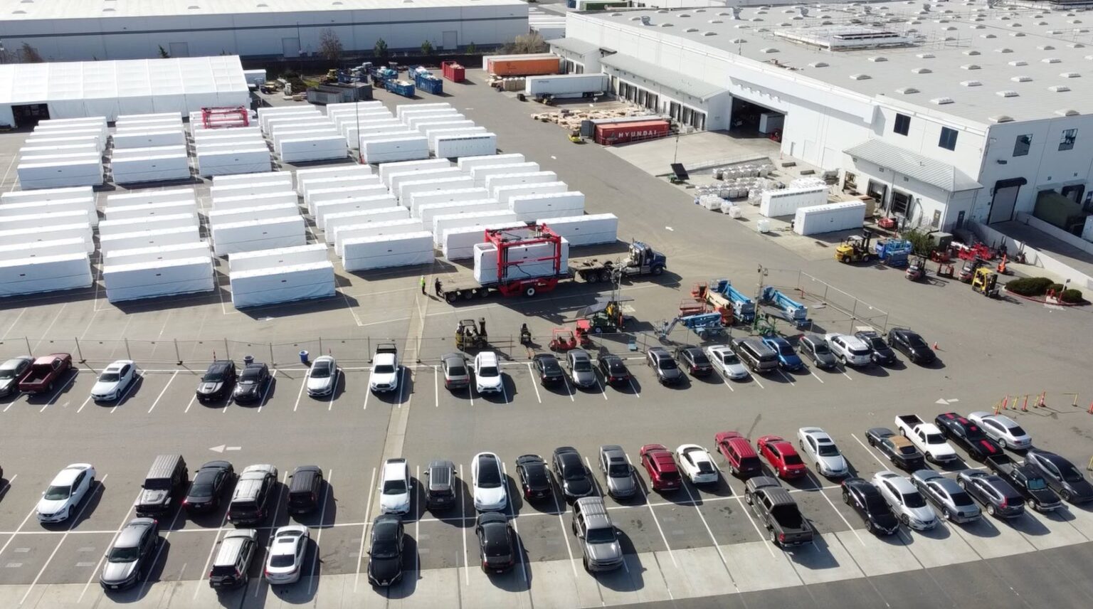 Tesla announces Megapack stationary battery factory, eyes 2.3 TWh ...