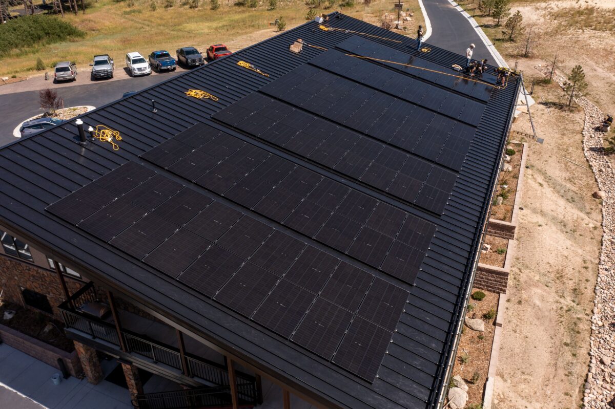 S-5! kept environment in mind with new solar-powered corporate headquarters – pv magazine USA