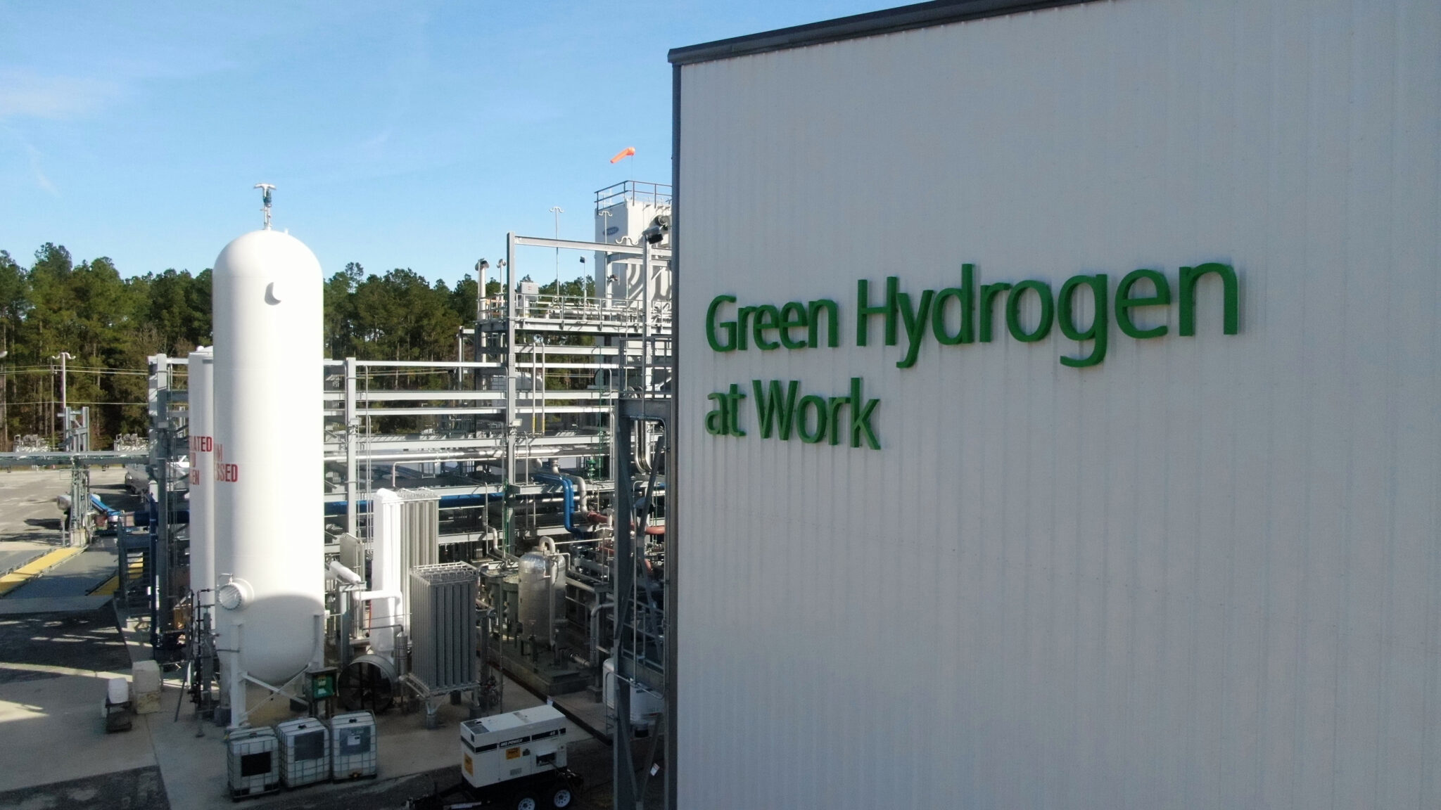 Plug Power launches largest U.S. liquid green hydrogen plant in Georgia ...