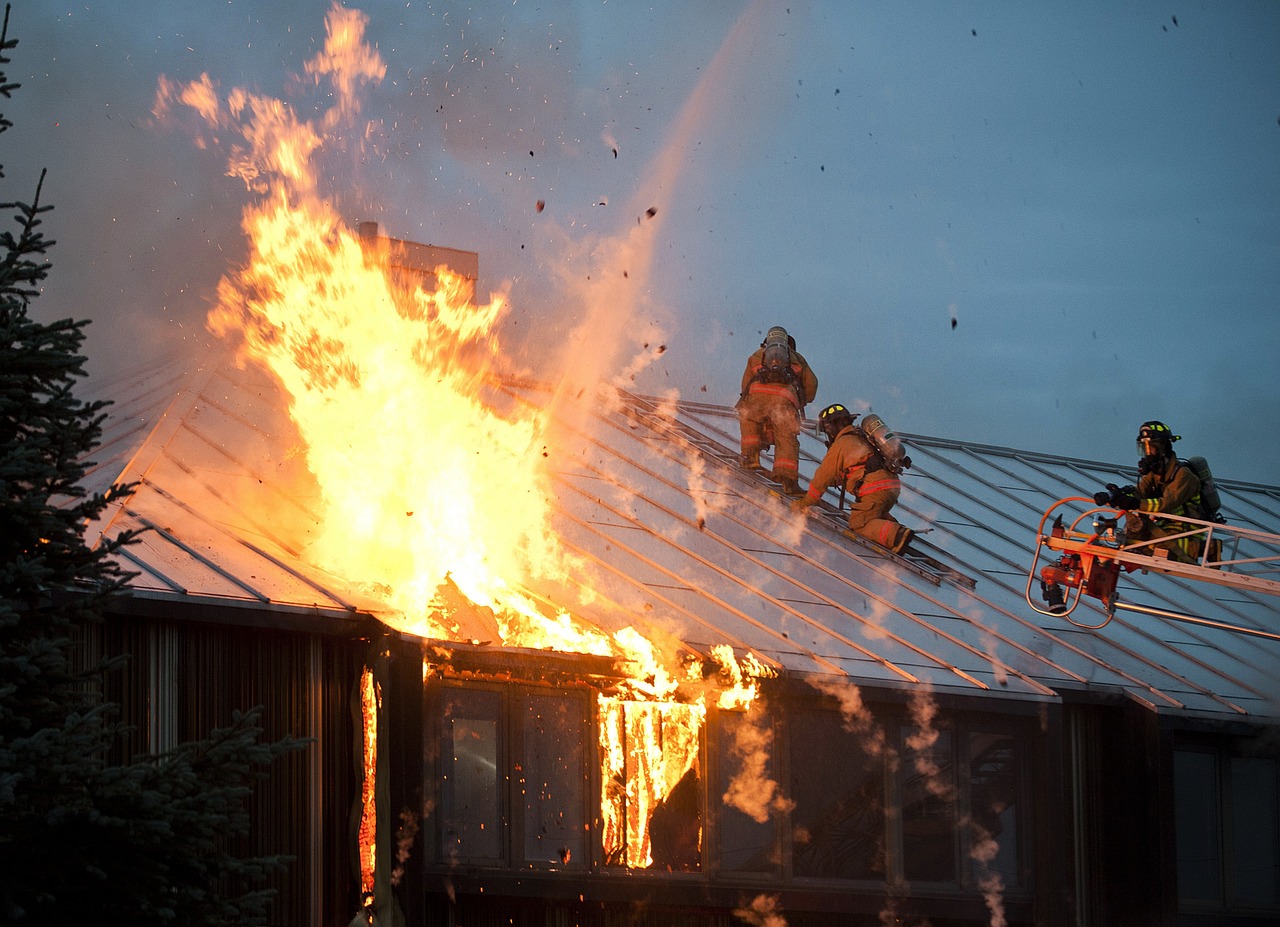 Firefighters overwhelmingly favor microinverter-based rooftop solar for ...