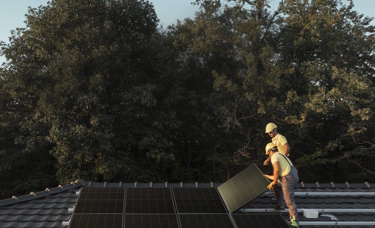 Back contact solar beats mono PERC at lifetime energy generation – pv ...