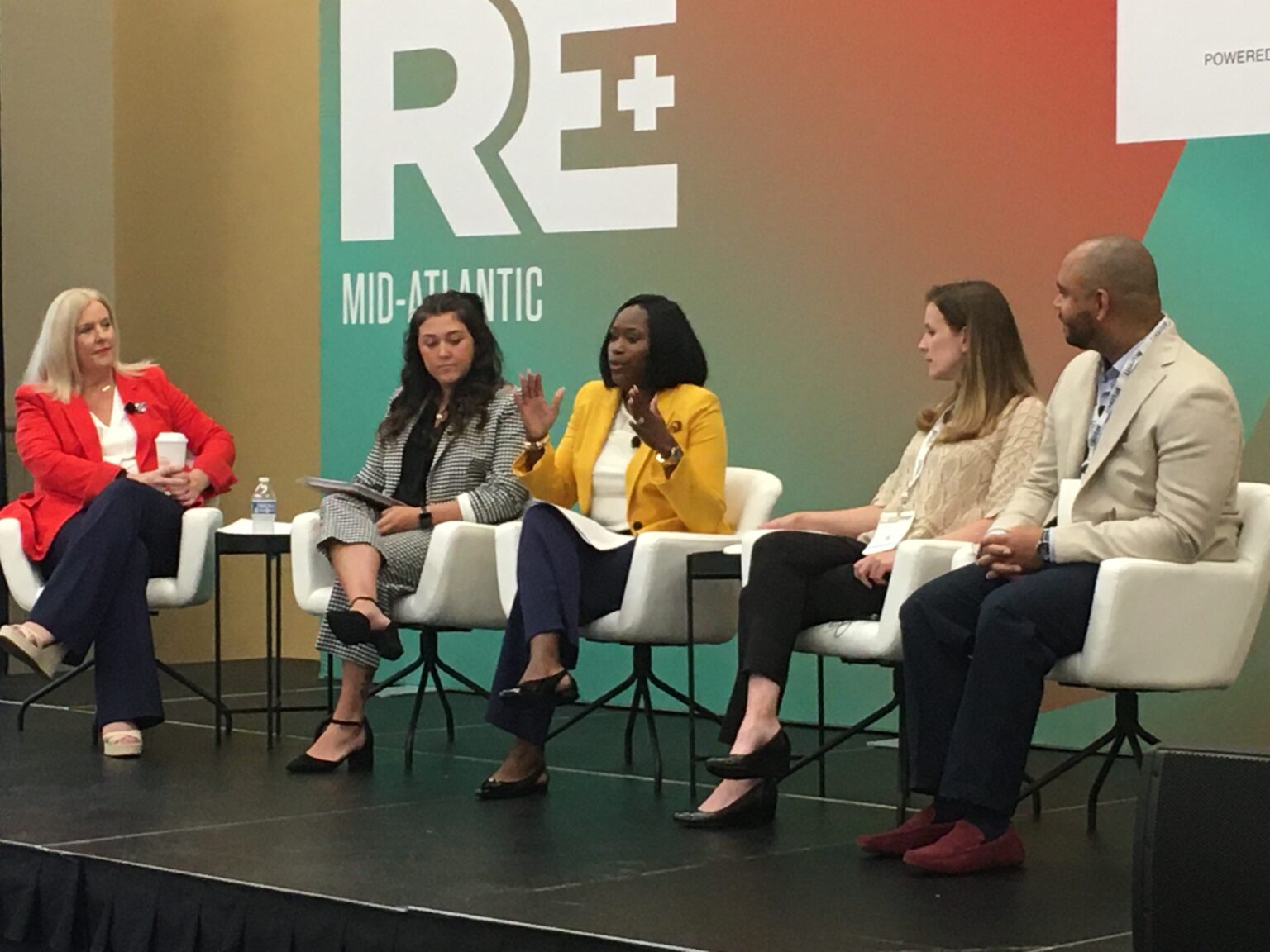 $7 billion federal ‘Solar for All’ program faces vendor and compliance ...