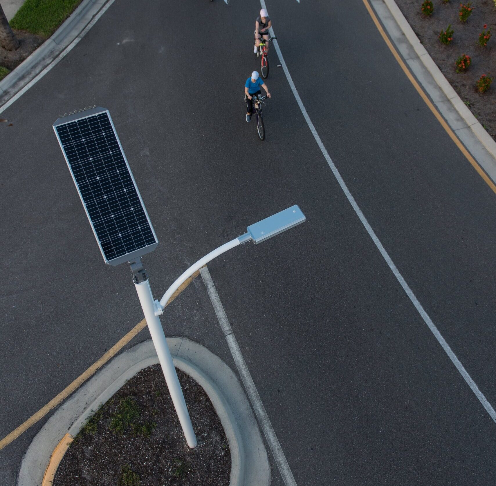 Largest U.S. homebuilder selects Streetleaf as solar streetlight vendor ...