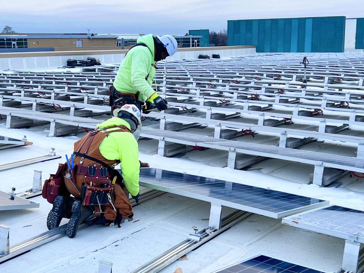 For marginalized communities in Chicago, partnership brings solar ...