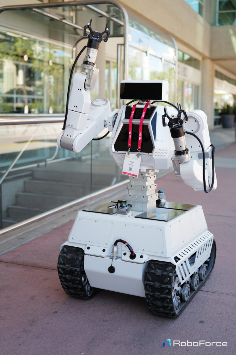 Robotic workers unveiled at Intersolar – pv magazine USA