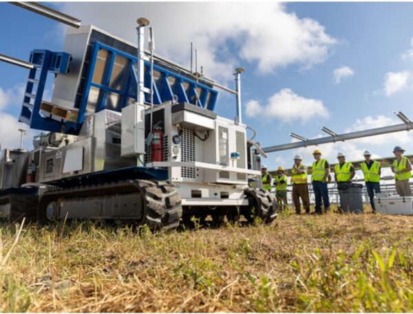 Robots to work side-by-side with humans to demonstrate solar module ...